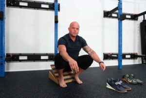 Sissy Squat: Benefits, Technique and 4 Variations